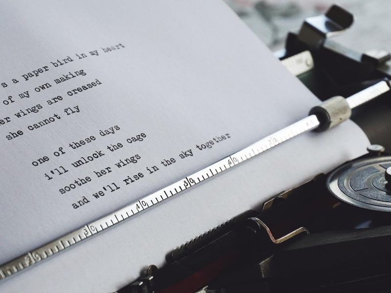 How To Write A Poem Here Are 8 Poetry Tips For Beginners